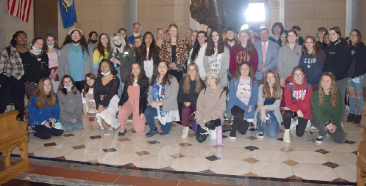 Suffield Legislators Welcome 10th Grade Civics Class to Capitol - The ...